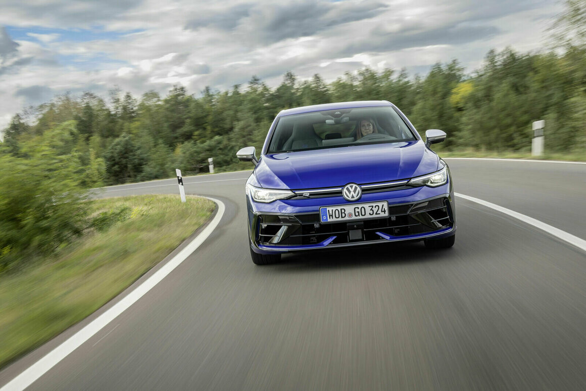 The new Golf R and Golf R Variant - World premiere | Volkswagen Newsroom