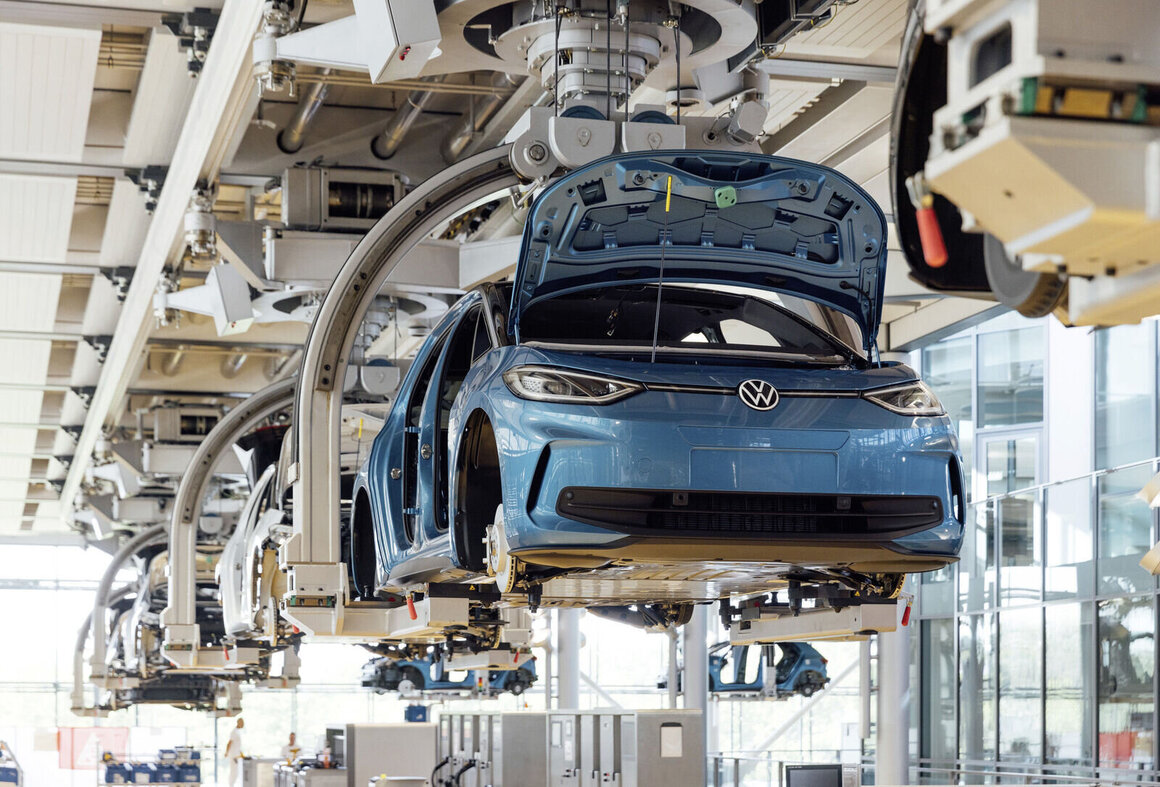 Produktion des ID.3 in der Gläsernen Manufaktur Dresden | Volkswagen ...