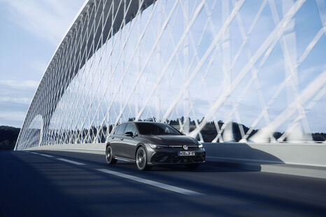The new Golf R and Golf R Variant - World premiere | Volkswagen Newsroom