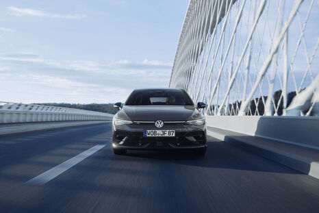 The new Golf R and Golf R Variant - World premiere | Volkswagen Newsroom